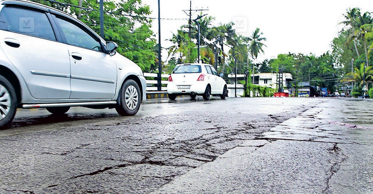 വൈപ്പിൻ: വർഷങ്ങൾ നീണ്ട കാത്തിരിപ്പിനൊടുവിൽ പാലങ്ങളുടെ പ്ലാറ്റ്ഫോം ടാ ...