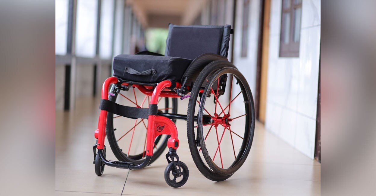 മദ്രാസ് ഐഐടി വികസിപ്പിച്ച ഭാരം കുറഞ്ഞ വീൽചെയർ പീസ് വാലിയി ...