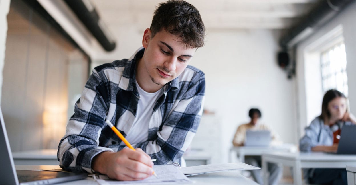 നെതർലൻഡ്‌സിൽ പഠനസമ്മർദ്ദം മൂലം സ്കൂൾ വിടുന്ന കുട്ടികളുടെ എണ്ണത്തിൽ വർധന ...