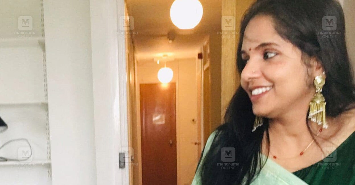 ര‍ഞ്ജിത നാട്ടിലെത്തിയത് 4 ദിവസത്തെ അവധിക്ക്; യുകെയിൽ കാർഡിയോളജി വാർഡിലെ ...