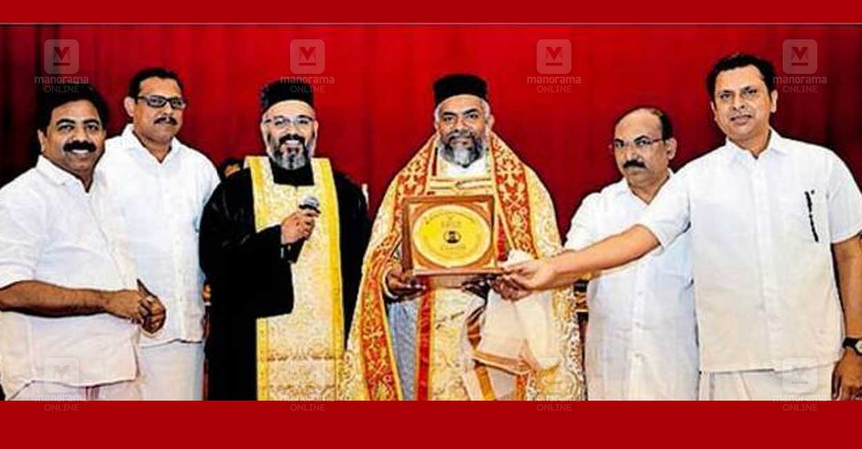 ഫാ. അജുവിനെ അനുമോദിച്ചു | Dubai Orthodox Cathedral | Father Aju Abraham ...