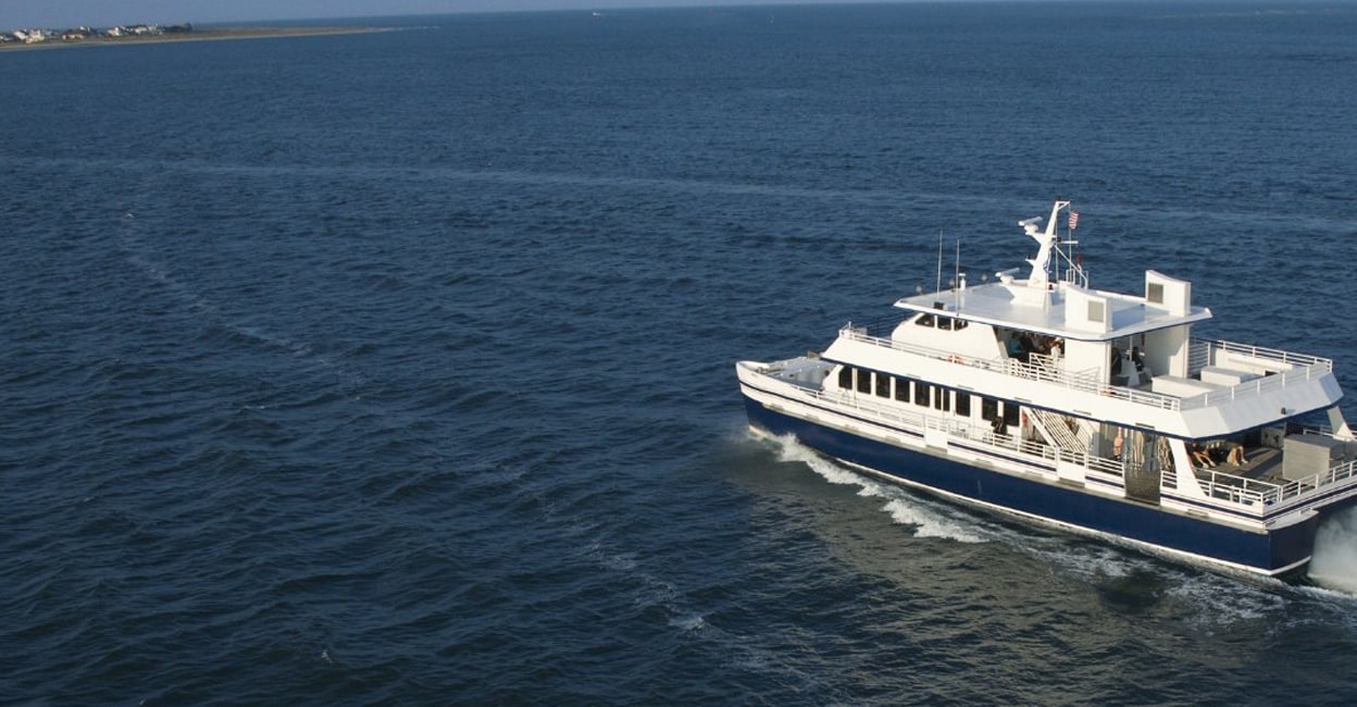 70 മിനിറ്റിൽ ഖത്തറിൽ നിന്ന് ബഹ്‌റൈനിലേക്ക് പുതിയ പാസഞ്ചർ ബോട്ട് സ ...