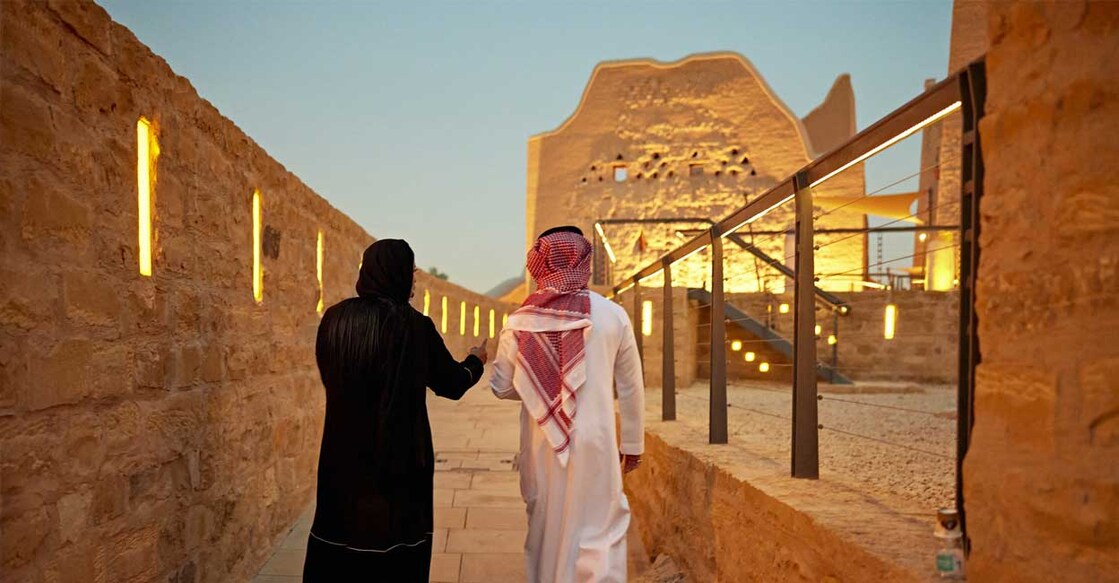 അനുമതിയില്ലാത്ത ഇടങ്ങളിൽ തീർഥാടകരെ താമസിപ്പിച്ചതിന് ഏഴ് കമ്പനികളുടെ ലൈസ ...