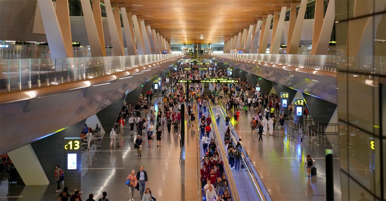 വേനലവധി കഴിഞ്ഞ് തിരിച്ചെത്തുന്നവരുടെ തിരക്ക് ഹമദ് വിമാനത്താവളത്തിൽ യാത്രക്കാർക്ക് പുതിയ നി ...