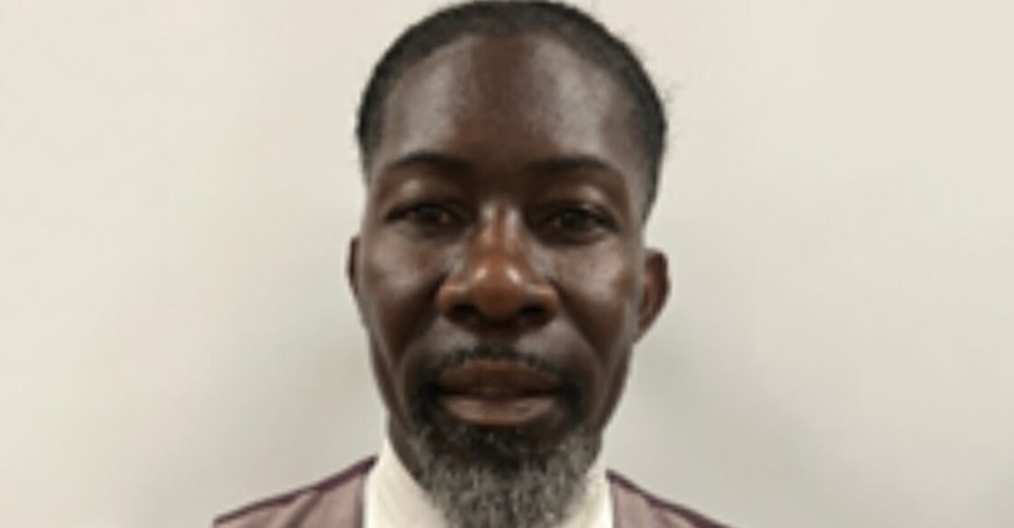 അയോവ സ്കൂൾ മേധാവി യുഎസ് ഇമിഗ്രേഷൻസ് ആൻഡ് കസ്റ്റംസ് എൻഫോഴ്സസ്മെന്റ് ...