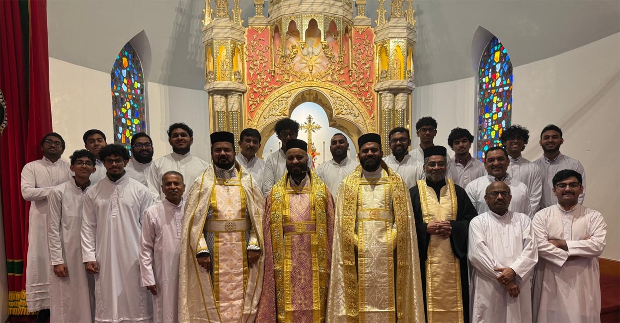 മിഡ് ലാൻഡ്‌ പാർക്ക്‌ സെന്റ്‌ സ്റ്റീഫൻസ് ഓർത്തഡോക്സ് ദേവാലയത്തിൽ തിരുനാ ...