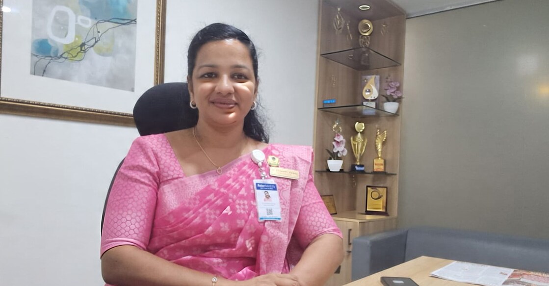 ആകാശത്തോളം സ്വപ്നം കണ്ട്, അതിരുകളില്ലാതെ പറന്ന്; നഴ്‌സിങ് ലോകത്തെ പെ ...