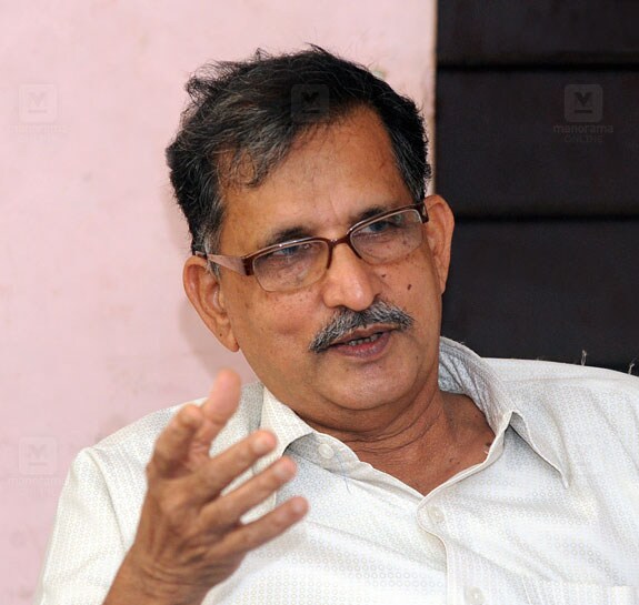 മലയാളത്തിന്റെ പരിണാമവും ഘടനാപരമായ സ്വഭാവവും - Samsarikkunna Jeevivargam ...