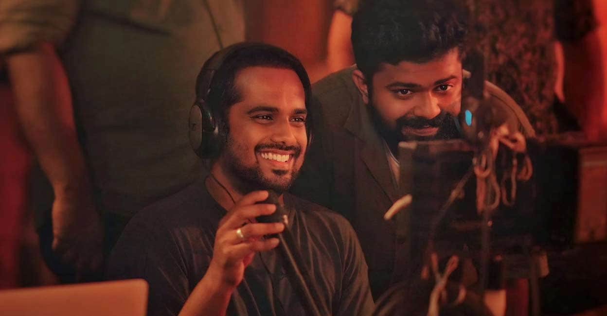 സിനിമയിൽ കുരങ്ങൻ, സീരിസിൽ നായ; ബാഹുൽ രമേശിന്റെ തിരക്കഥകളിലെ ബ്രില്യൻസ് ...