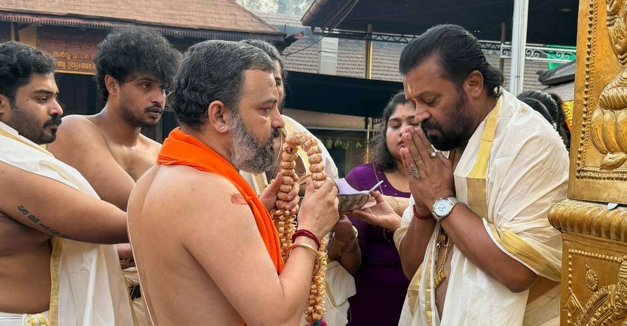 സകുടുംബം മൂകാംബികയിൽ സുരേഷ് ഗോപി; സുഹൃത്തിന്റെ പേരില്‍ സമർപ്പിച്ചത് 10 ...