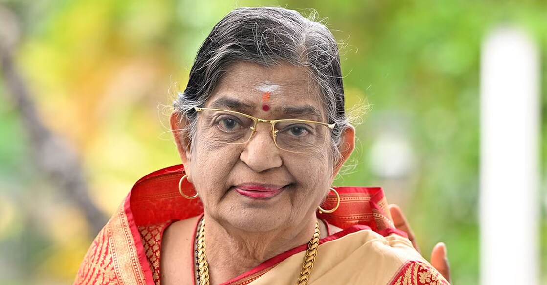 മലയാളികളുടെ സ്വരസൗന്ദര്യത്തിന് ഇന്ന് പിറന്നാൾ; തൊണ്ണൂറിന്റെ നിറവി ...