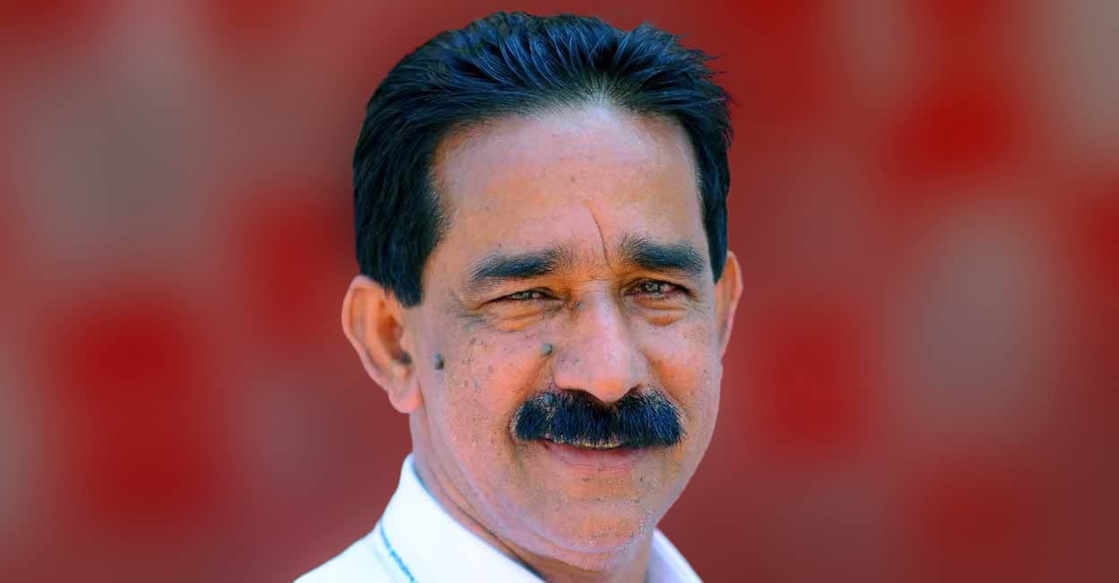 ‘വേണേൽ പഠിച്ചാൽ മതി; കൊണ്ടുവന്ന കോളജ് പൂട്ടിക്കാനും പാർട്ടിക്കറിയാം ...