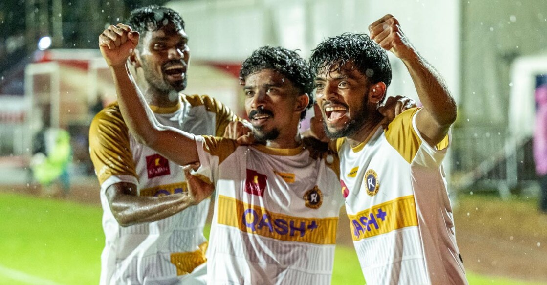ഗോൾ വഴങ്ങിയ ശേഷം നാലെണ്ണം തിരിച്ചടിച്ച് കൊച്ചിയുടെ ‘ഫോഴ്സ് ...