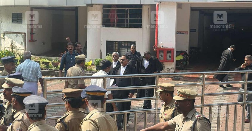 നടിയെ ആക്രമിച്ച കേസിൽ വിധി ഇന്ന് – Malayalam Actress attack case ...
