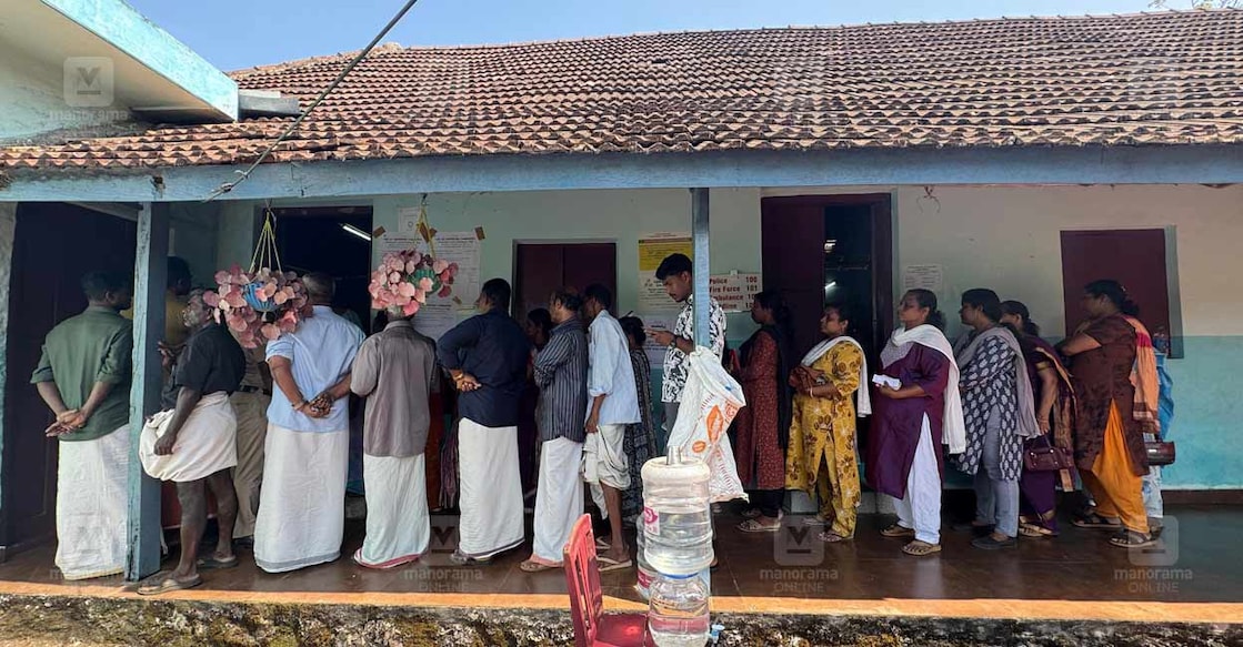7 ജില്ലകൾ നാളെ പോളിങ് ബൂത്തിലേക്ക്; 2055 പ്രശ്‌നബാധിത ബൂത്തുകള് ...