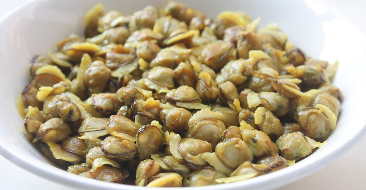 ഇനി വെറും രണ്ടു മിനിറ്റിൽ കക്കായിറച്ചി വൃത്തിയാക്കാം; ഇതാ പുത്ത ...