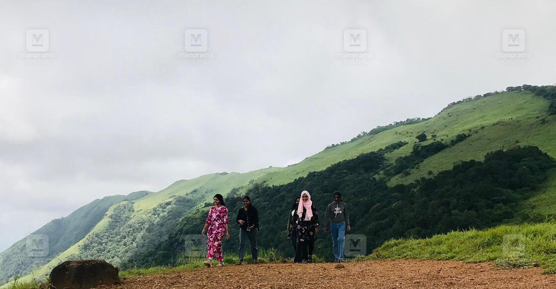 പൈതൽമല കയറാൻ പറ്റിയ സമയം- Paithalmala Trekking | Kannur Tourism ...