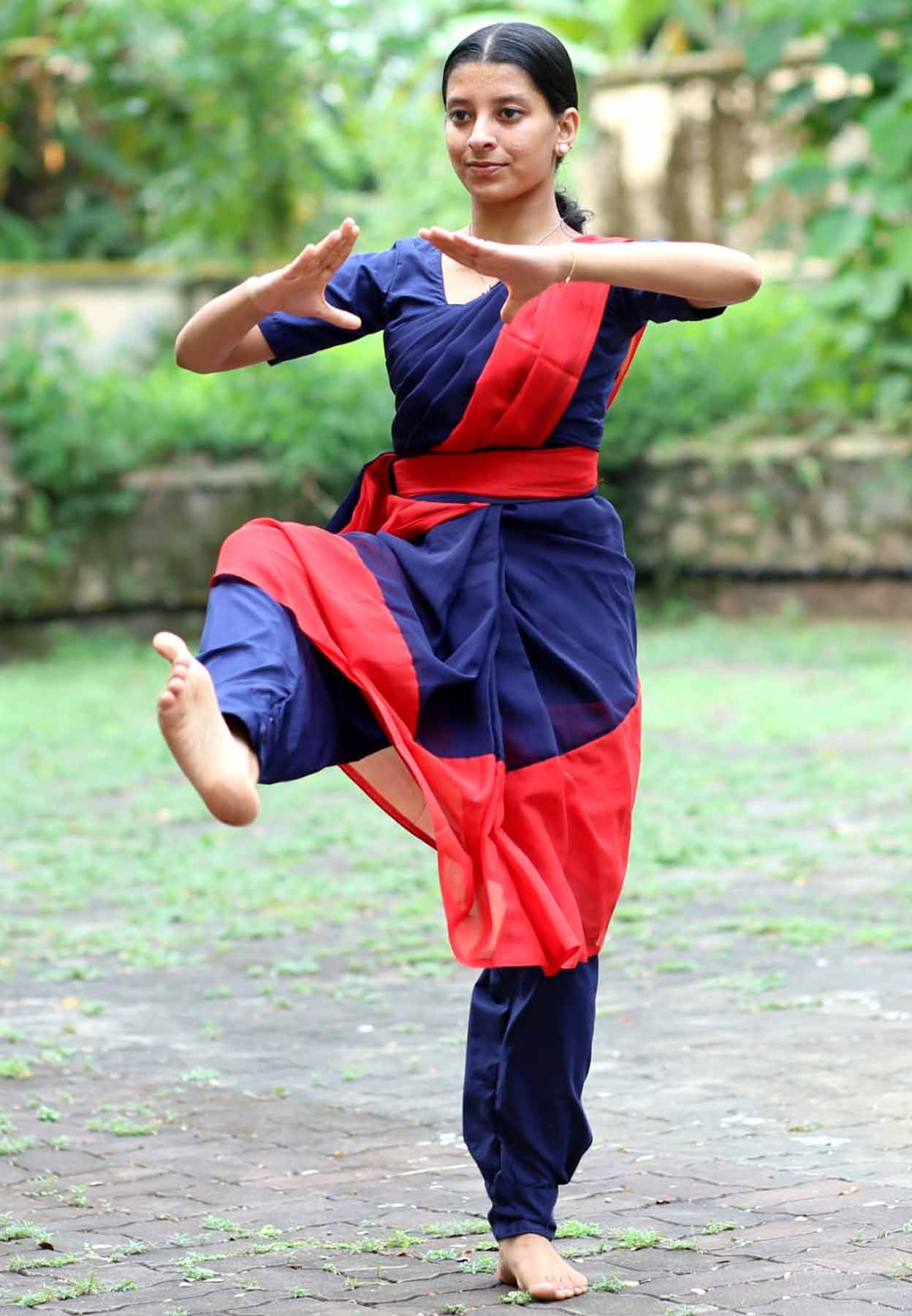 രാത്രിയിൽ കഥകളി കണ്ടിരുന്ന മുസ്‌ലിം പെൺകുട്ടി; ആദ്യമായി വേഷംകെട്ടിയപ്പോൾ നല്ലഭാരം: സാബ്രി ...