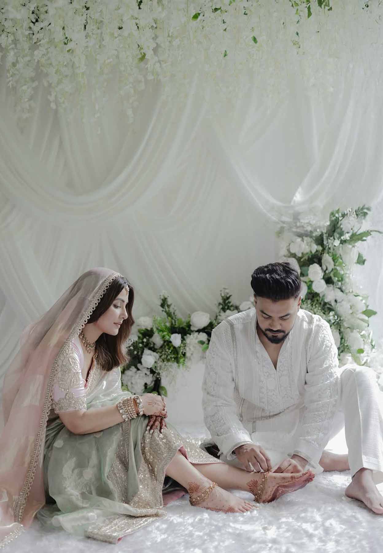 സ്തനാർബുദ പോരാട്ടത്തിനിടെ ഹിനയ്ക്ക് പ്രണയ സാഫല്യം; വിവാഹ ചിത്രങ്ങൾ പങ്കുവച്ച് താരം- Hina Khan ...