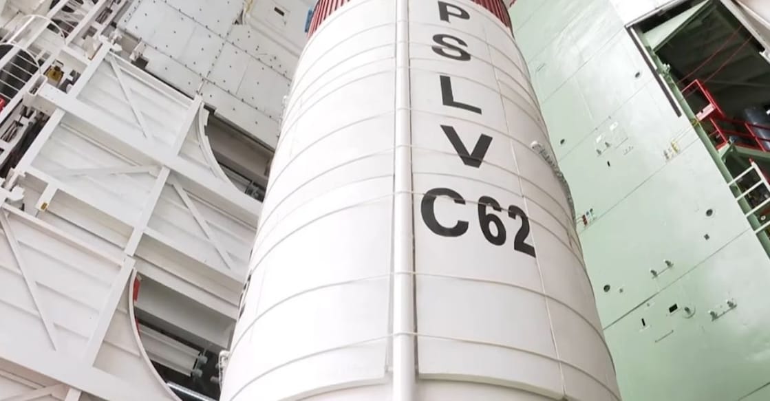 വീഴ്ചകൾ ചവിട്ടുപടിയാക്കിയ ചരിത്രമാണ് ഇസ്രോയുടേത്! പിഎസ്എൽവി വീണ്ടും ...