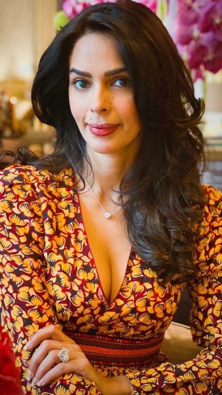 Mallika Sherawat
