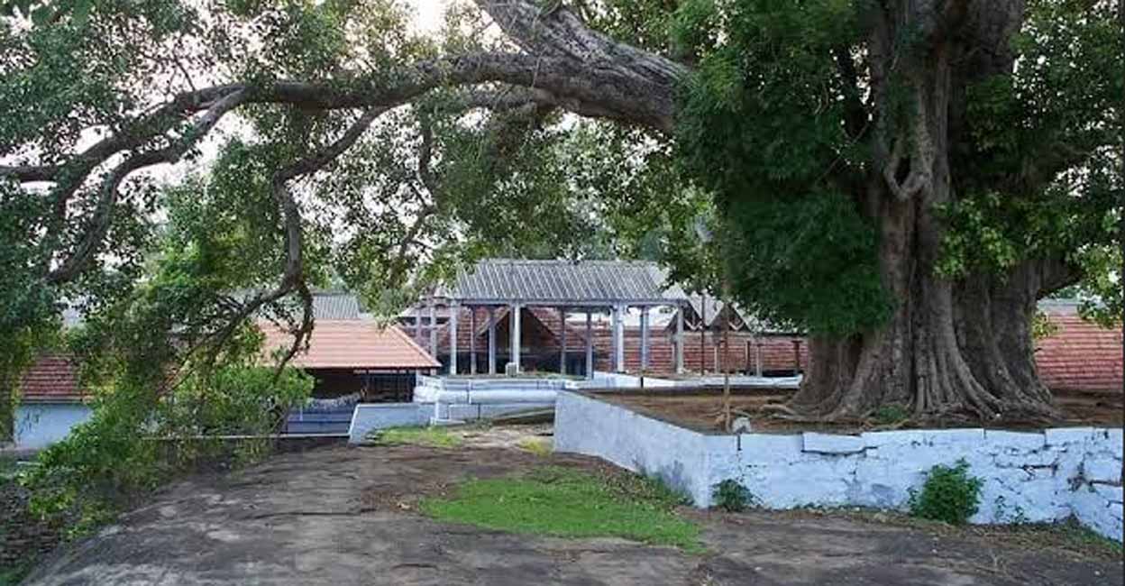 ജന്മാന്തര പാപപരിഹാരമായി തിരുവില്വാമല ക്ഷേത്രദർശനം - Sree Vilwadrinatha ...