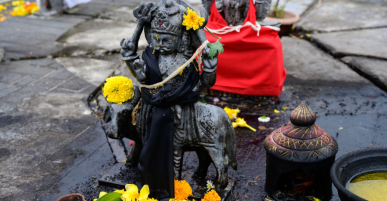 ഏഴരശ്ശനി കടന്നു കൂടാൻ വേണ്ടത് മനക്കരുത്തും വിശ്വാസവും; പരിഹാരങ്ങള് ...