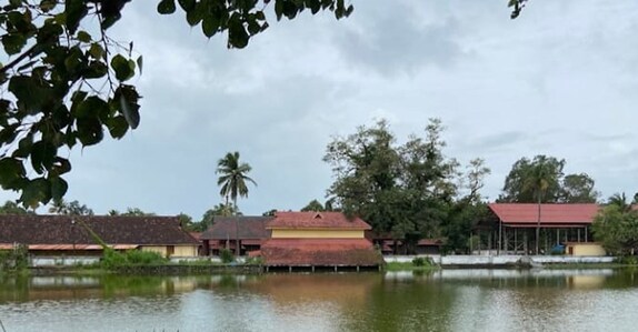 108 വിഷ്ണു മഹാക്ഷേത്രങ്ങളിൽ ഒന്ന്; പ്രത്യേകതകൾ നിറഞ്ഞ തുറവൂ ...