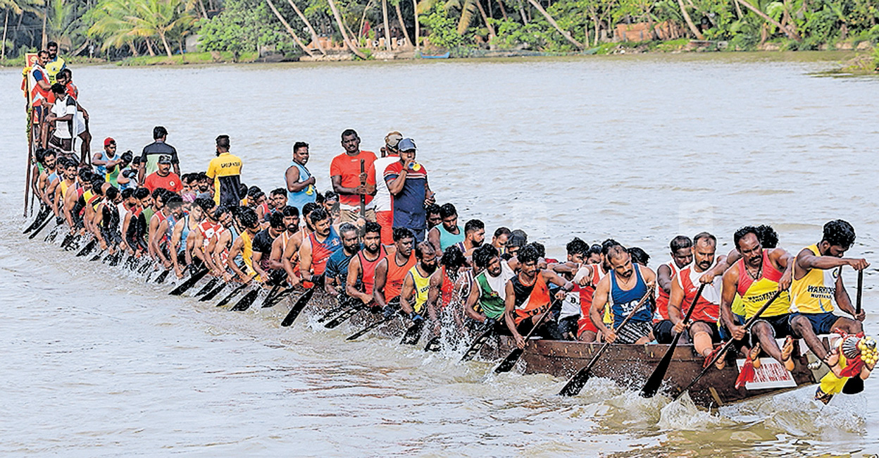 ചെറുതന പുത്തൻ ചുണ്ടനിൽ തുഴയെറിയാൻ ഫ്രീഡം ബോട്ട് ക്ലബ് | Nehru Trophy ...