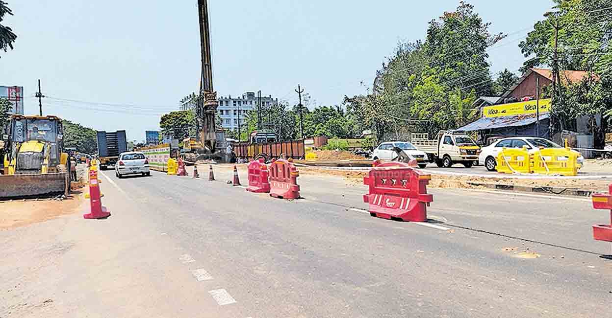 അരൂർ– തുറവൂർ ഉയരപ്പാത: തൂണുകളുടെ നിർമാണത്തിന് യന്ത്രങ്ങൾ എത്തിത്തുടങ്ങി ...
