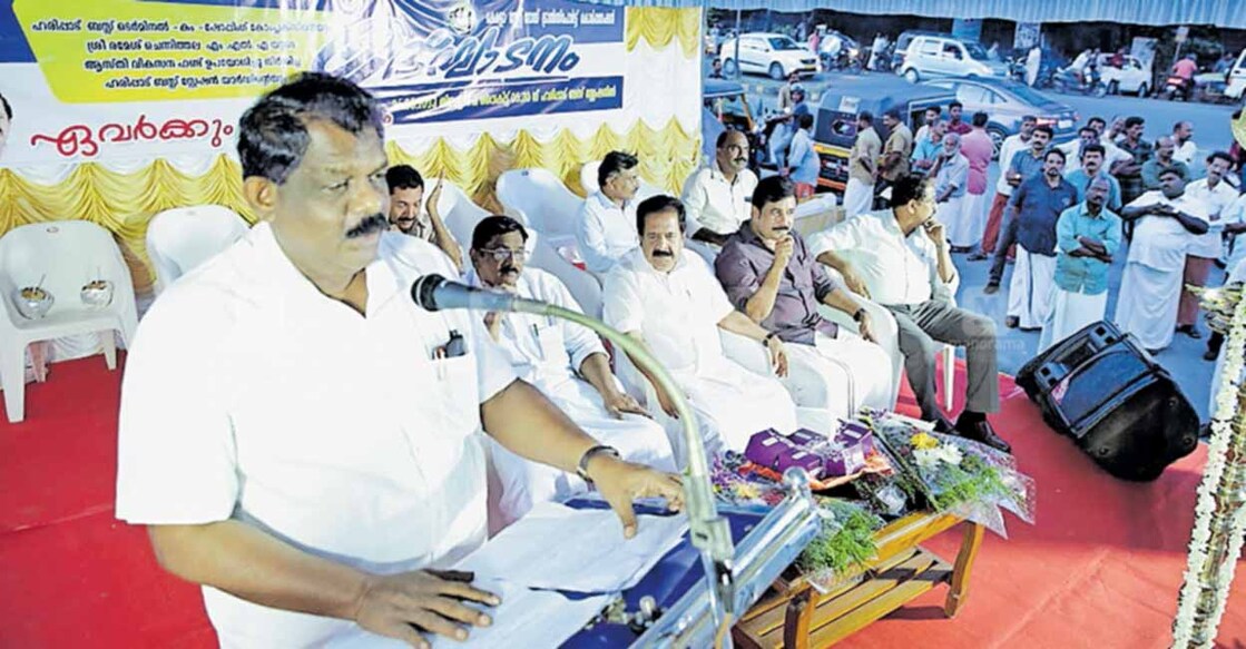 ഹരിപ്പാട് കെഎസ്ആർടിസി ബസ് സ്റ്റേഷൻ 8 വർഷത്തിന് ശേഷം യാത്രക്കാർക്കായി ...