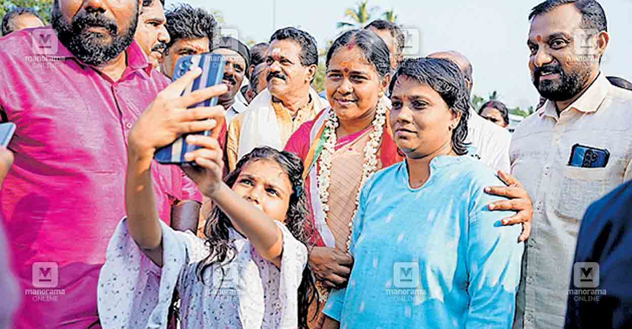 പ്രചാരണം കൊഴുപ്പിച്ച് സ്ഥാനാർഥികൾ | Alappuzha Lok Sabha constituency ...
