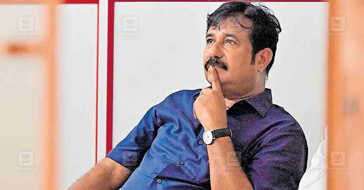 വർഷങ്ങൾക്ക് മുൻപെഴുതിയ കവിത പങ്കുവച്ച് എ.എം.ആരിഫ്- AM Arif | Poem on ...