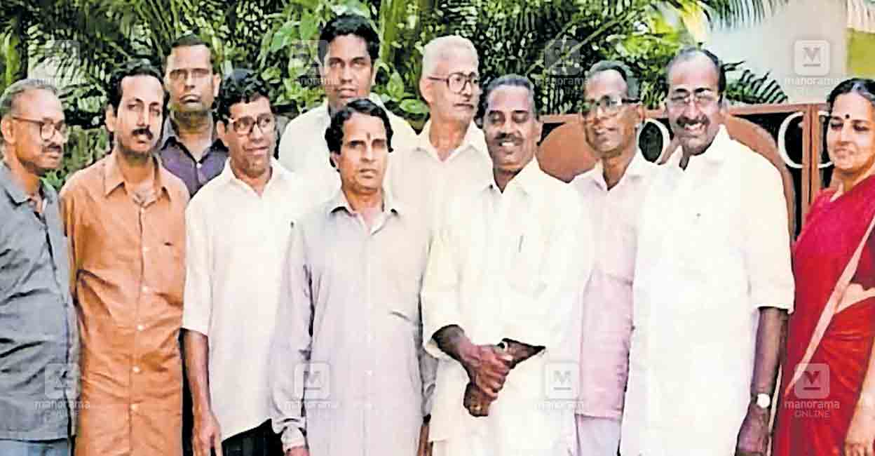 പേരിനൊപ്പം നാടിനെ ചേർത്ത്...; അമ്പലപ്പുഴ ഗോപകുമാർ ഇനി ഓർമ