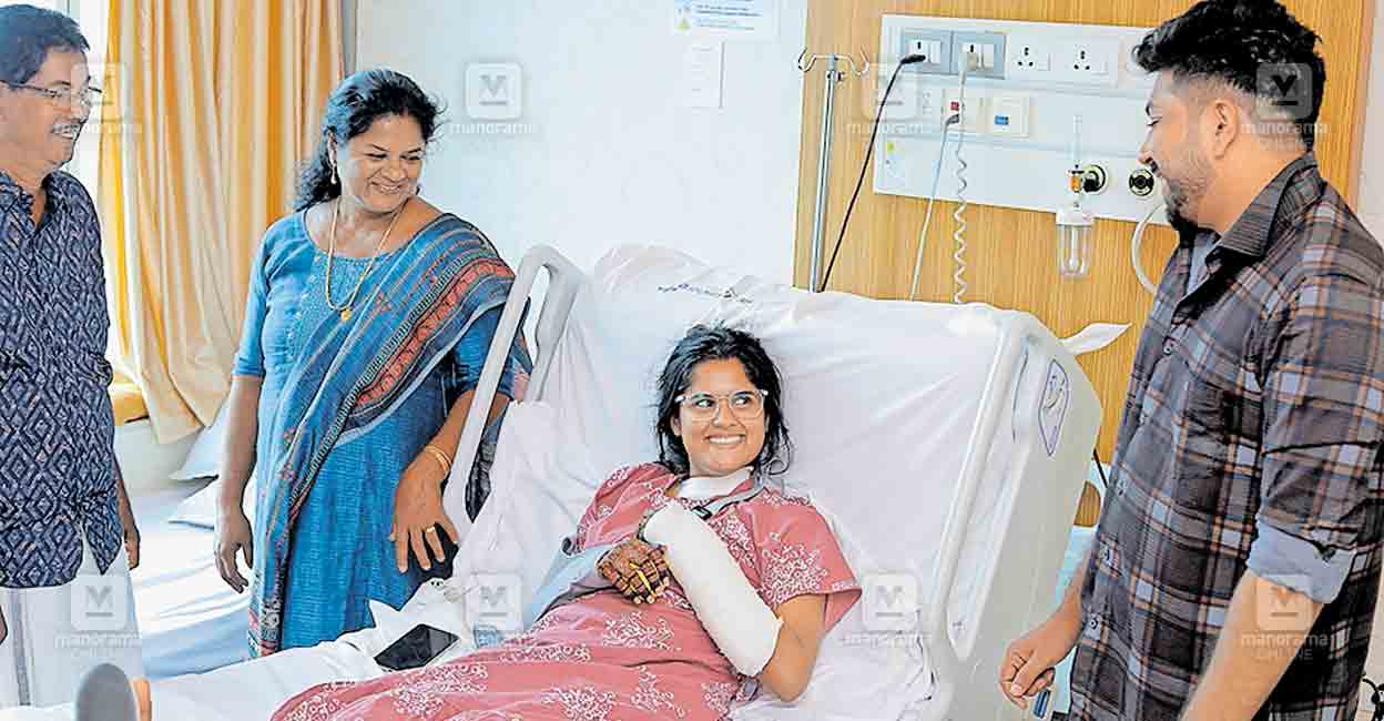 ‘എന്റെ ജീവിതം പോയി, ഷാരോണിനു കൂടി അതുണ്ടാകരുതെന്നാണു അപ്പോൾ ചിന്തിച്ചത് ...