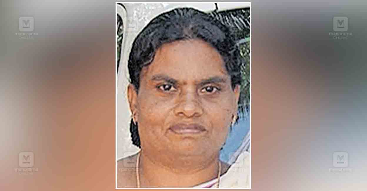 അമ്മയുടെ പാട്ടിന് മക്കളുടെ ഈണം; 24 വർഷം മുൻപ് പശ്ചാത്തല സംഗീതമില്ലാതെ ...