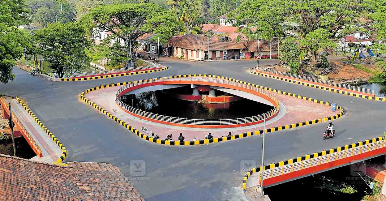 17.44 കോടി നിർമാണ ചെലവ്: മുപ്പാലം നാൽപാലമായി; ഈ മാസം അവസാനത്തോടെ ...