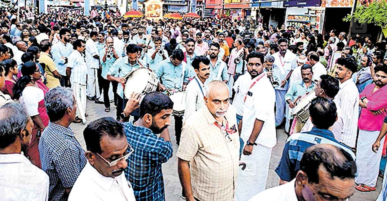 എടത്വ തിരുനാൾ എട്ടാമിടത്തോടെ കൊടിയിറങ്ങി | Edathua | St. George Forana ...