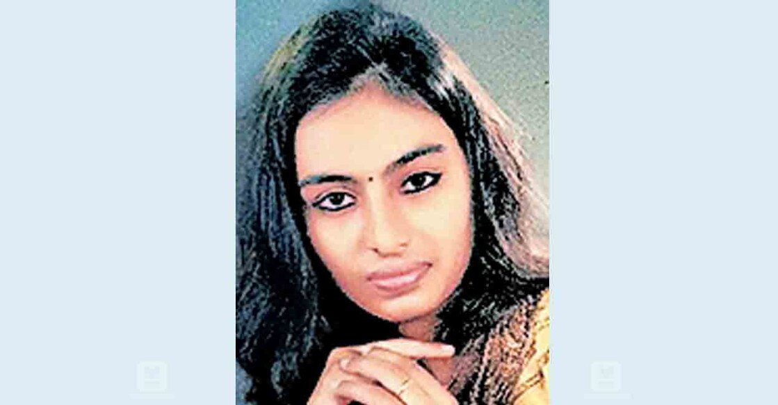 ഇരുചക്രവാഹനങ്ങൾ കൂട്ടിയിടിച്ച് തൃശൂർ സ്വദേശി മരിച്ചു