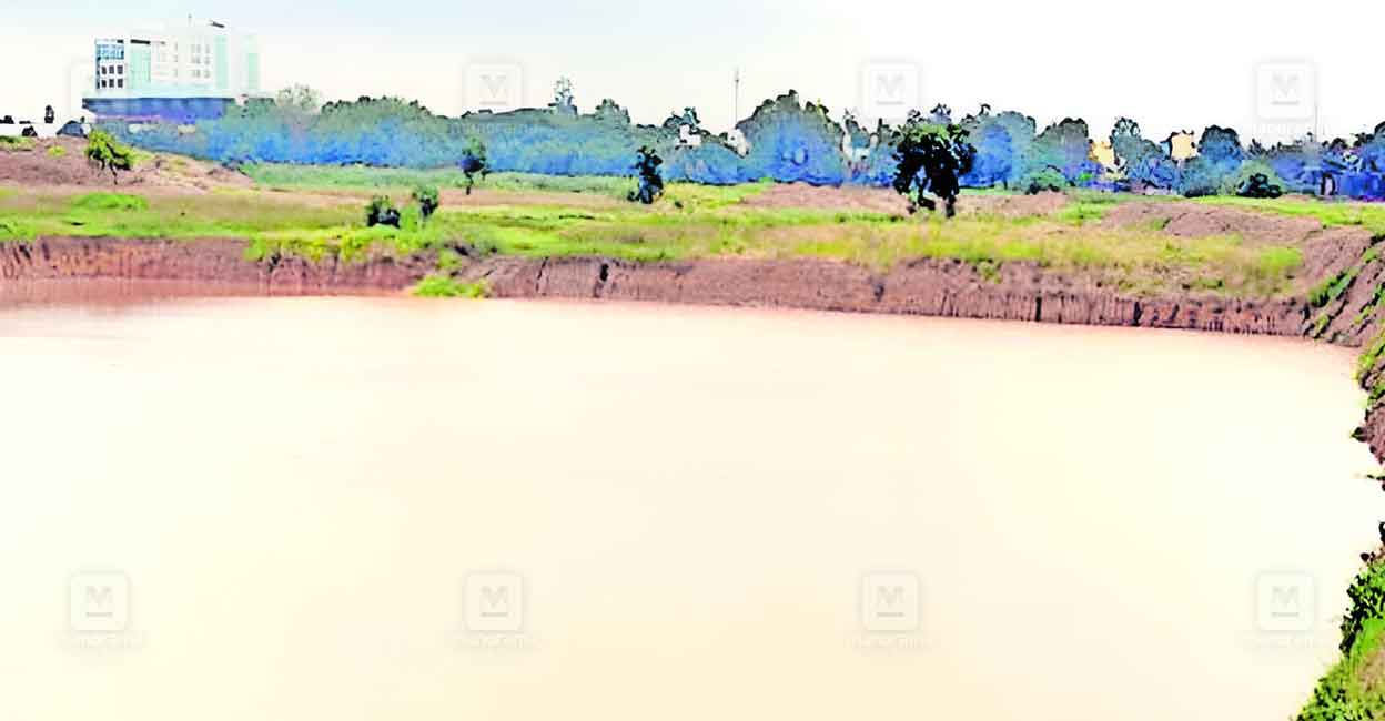 ചെന്നൈ നഗരത്തെ വെള്ളപ്പൊക്കത്തിൽനിന്ന് രക്ഷിച്ചത് ഈ കുളങ്ങൾ; ശേഖരിച്ചത് ...