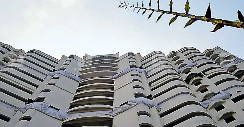 ഫ്ലാറ്റുകൾ പൊളിക്കുമ്പോൾ ഗതാഗത നിയന്ത്രണം | Maradu Flat Demolition ...