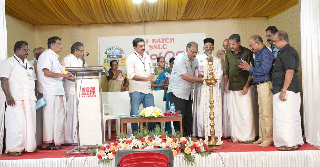 മാര്‍ സ്റ്റീഫന്‍ ഹൈസ്കൂളില്‍ പൂര്‍വ വിദ്യാർഥി സംഗമം നടന്നു