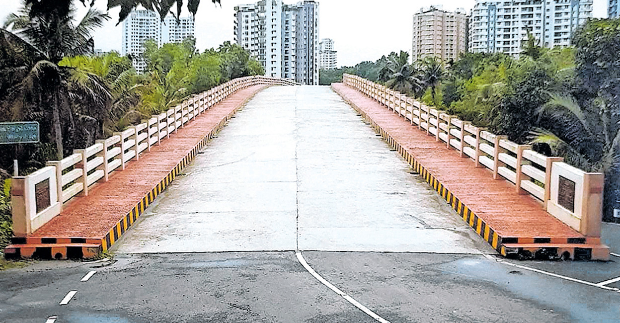 പാലം റെഡി, ബസ് ഇല്ല