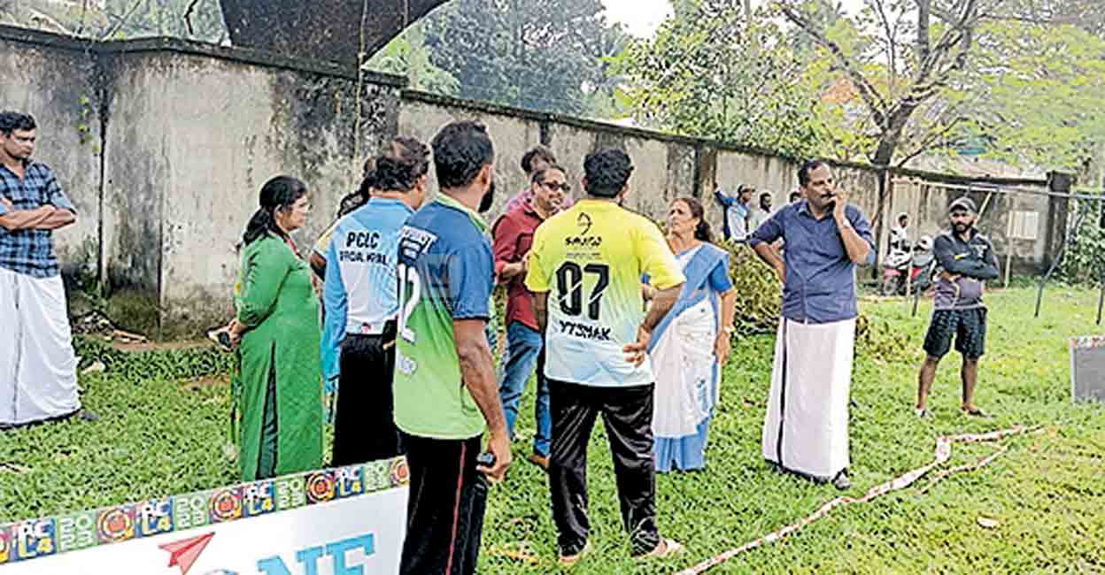 മുനിസിപ്പൽ സ്റ്റേഡിയം നവീകരണം ക്ലബ്ബുകളുമായി ചർച്ച നടത്തി