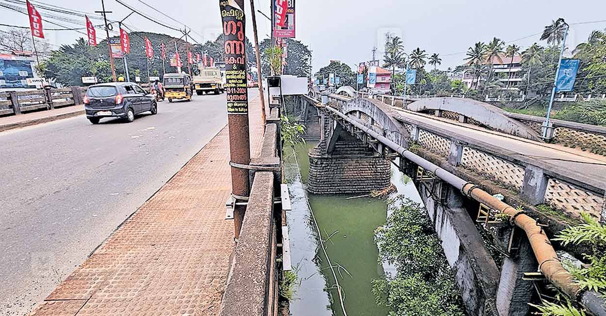 കിഫ്ബിയുെട പച്ചക്കൊടി; മൂവാറ്റുപുഴയ്‌ക്കൊരു പുതിയ പാലം വരുന്നു ...