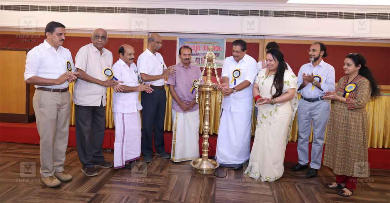 സീനിയർ ലീഡേഴ്‌സ് ഫോറം: സൗഹൃദ സമ്മേളനം നടന്നു | Senior Leaders Forum ...