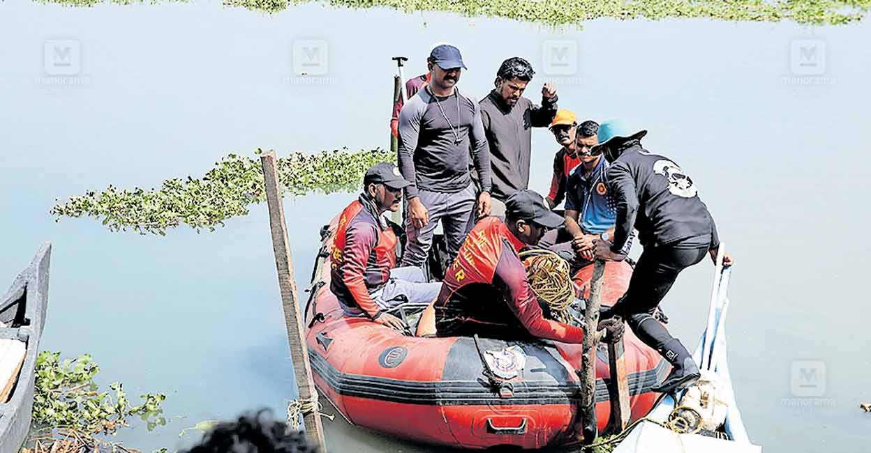 ആദം ജോയുടെ തിരോധാനം: സൈക്കിൾ കായലിൽ ഉണ്ടോ? ബിഒടി പാലത്തിനടിയിലും ...