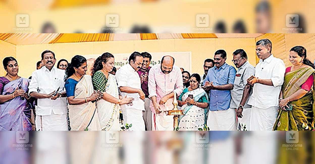 അപേക്ഷകളിൽ തീർപ്പ് വൈകിപ്പിക്കുന്നതും അഴിമതി: പി.രാജീവ് | Kerala ...
