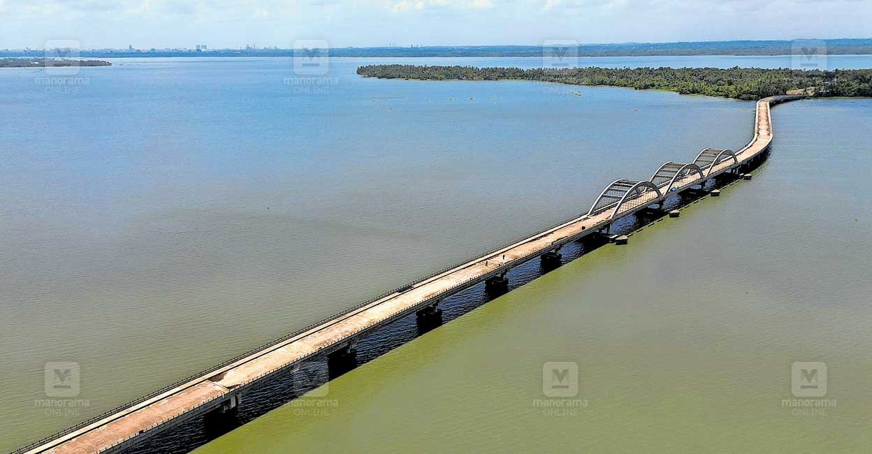 പെരുമ്പളം പാലം യാഥാർഥ്യമാകുന്നു; വേമ്പനാട്ട് കായലിലെ ഏറ്റവും നീളം കൂടിയ ...