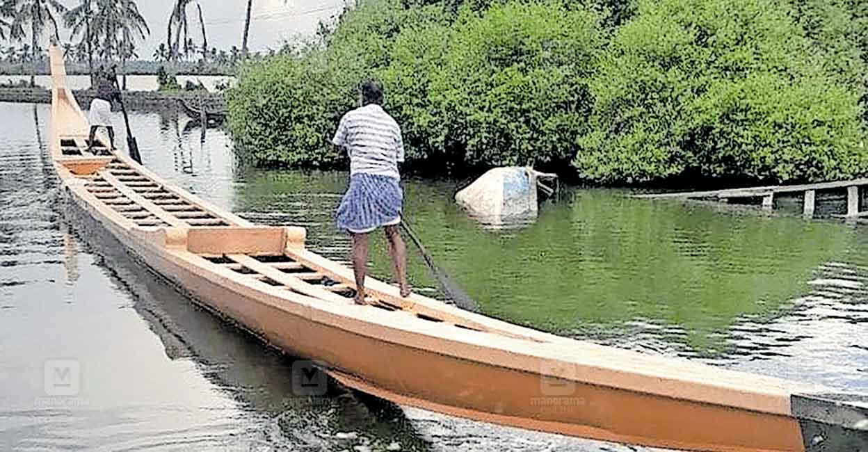 കായൽപ്പരപ്പുകളിൽ തുഴയെറിയാൻ ചെല്ലാനം മെയ്ഡ് ഫൈബർ ചുണ്ടൻവള്ളങ്ങൾ റെഡി ...